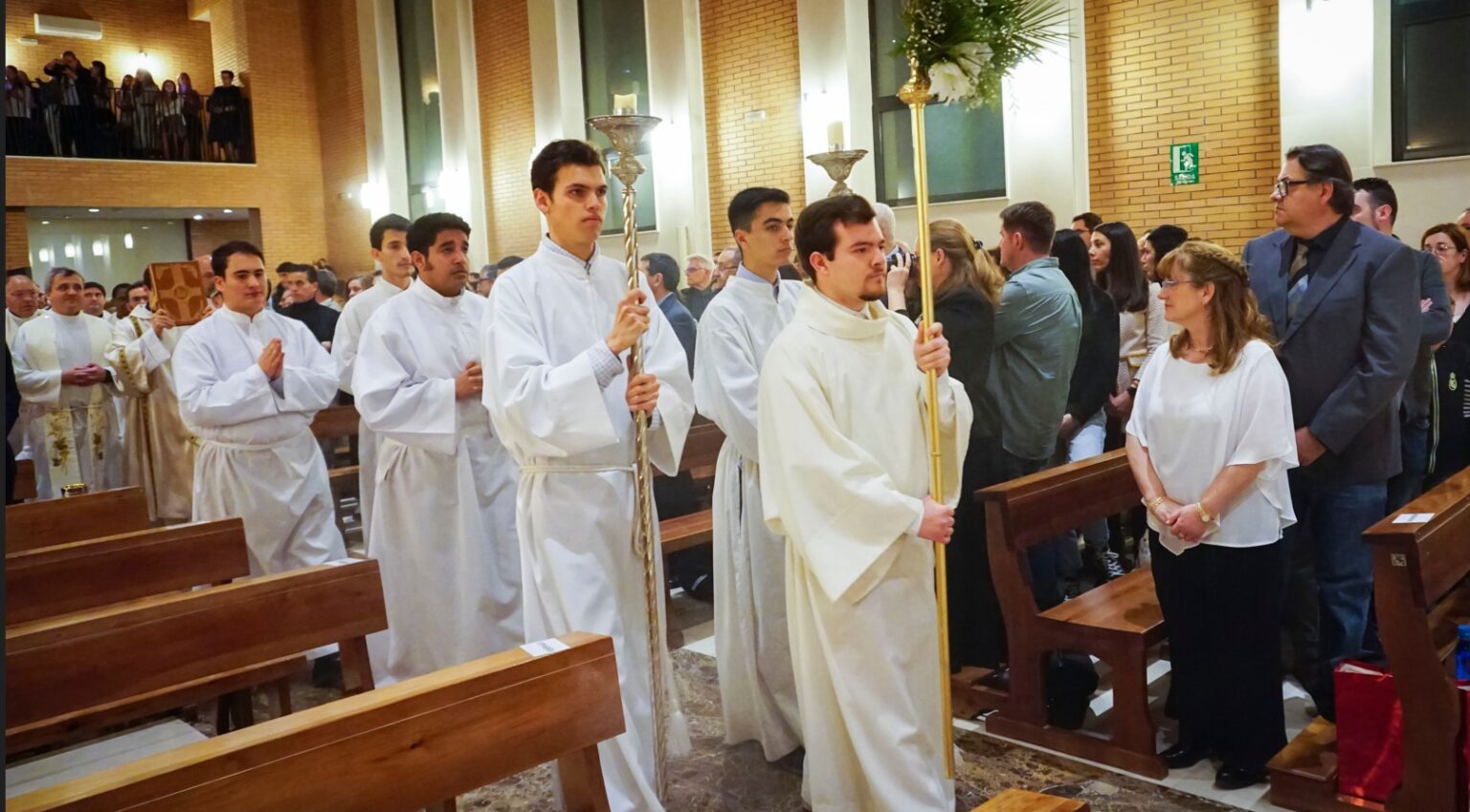 Fotos de la Primera Misa de Rafael - Parroquia San Juan de Ávila